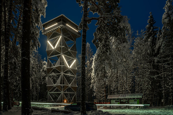 Valgustatud vaatetornid | Loodusega koos | RMK