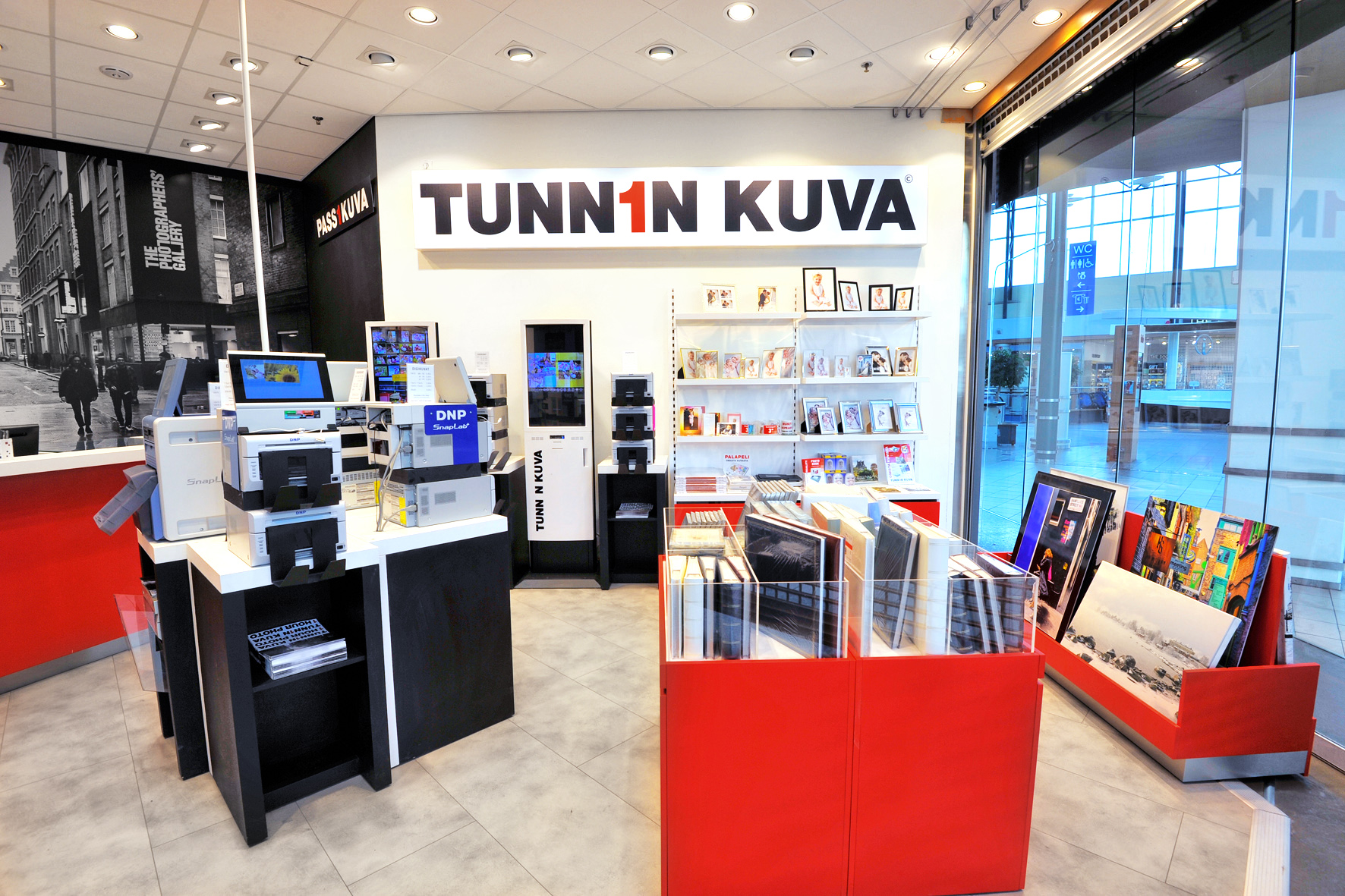 Tunnin Kuva TC Jumbo, Vantaa / 2016 | Front