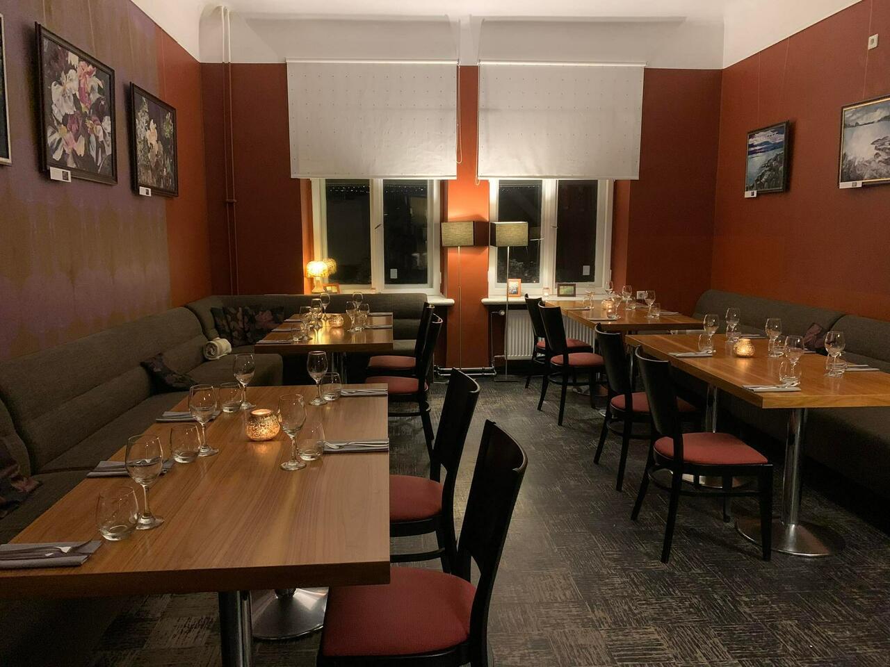 Esileht – Kohvik Spargel