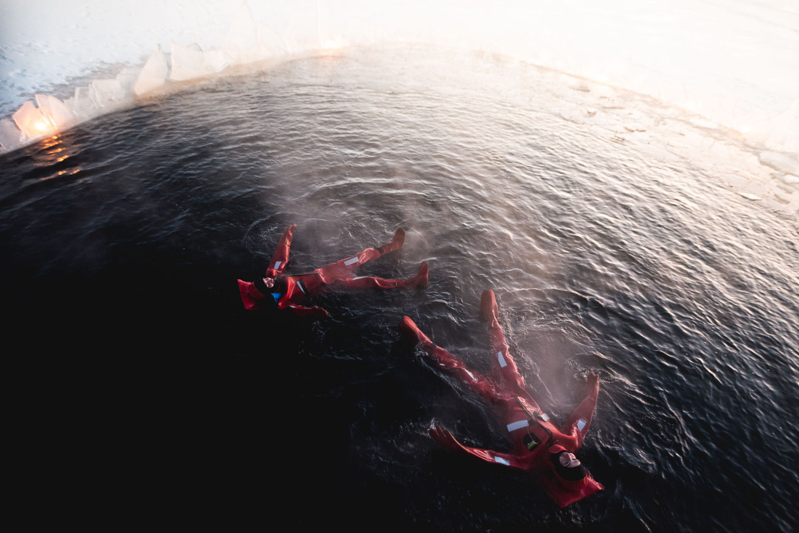 Ice Floating Adventure - Beyond Arctic Rovaniemi