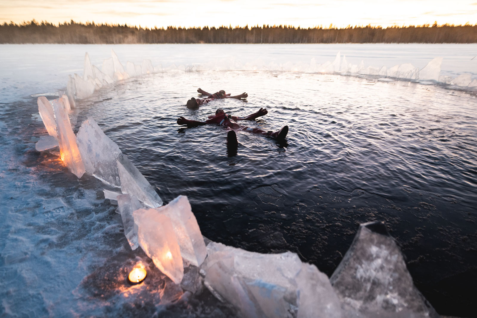 Ice Floating Adventure - Beyond Arctic Rovaniemi