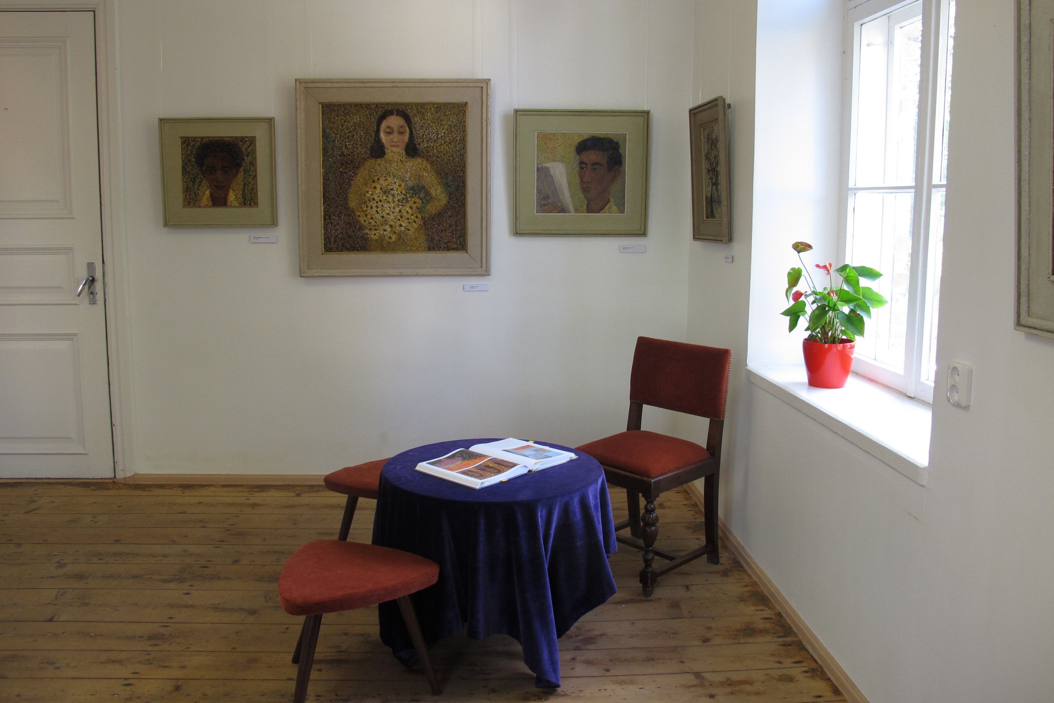 Ellinor Aiki maalid — Kondase Keskus