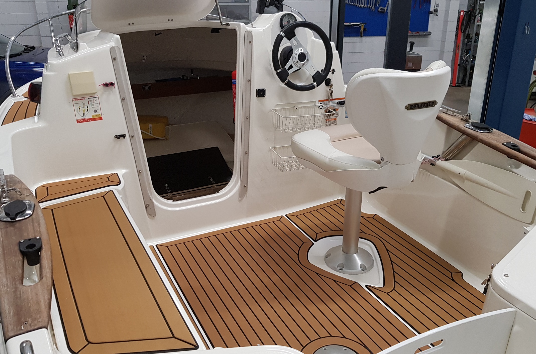 Ultralon U-dek – eng-Boatdeck