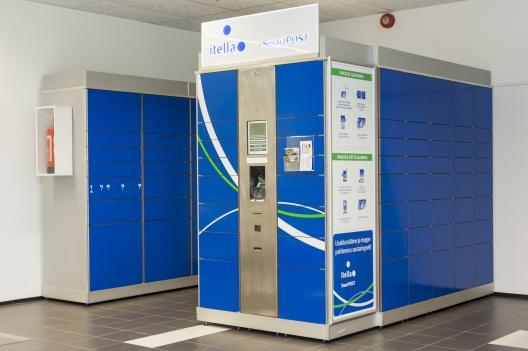 Automated Electronic Parcel Locker System — Cleveron