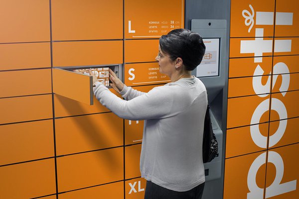 Automated Electronic Parcel Locker System — Cleveron