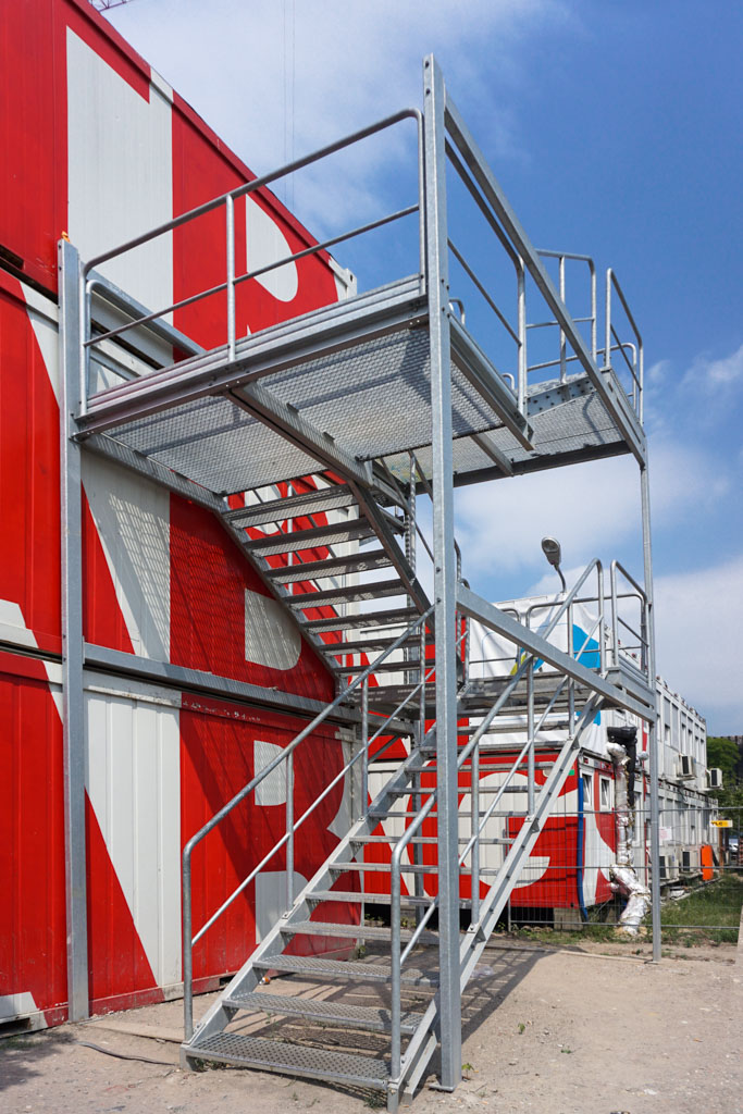 Container Stairs — UC Rent
