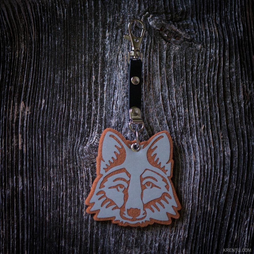 Rebane – Krentu Helkivad Ripatsid