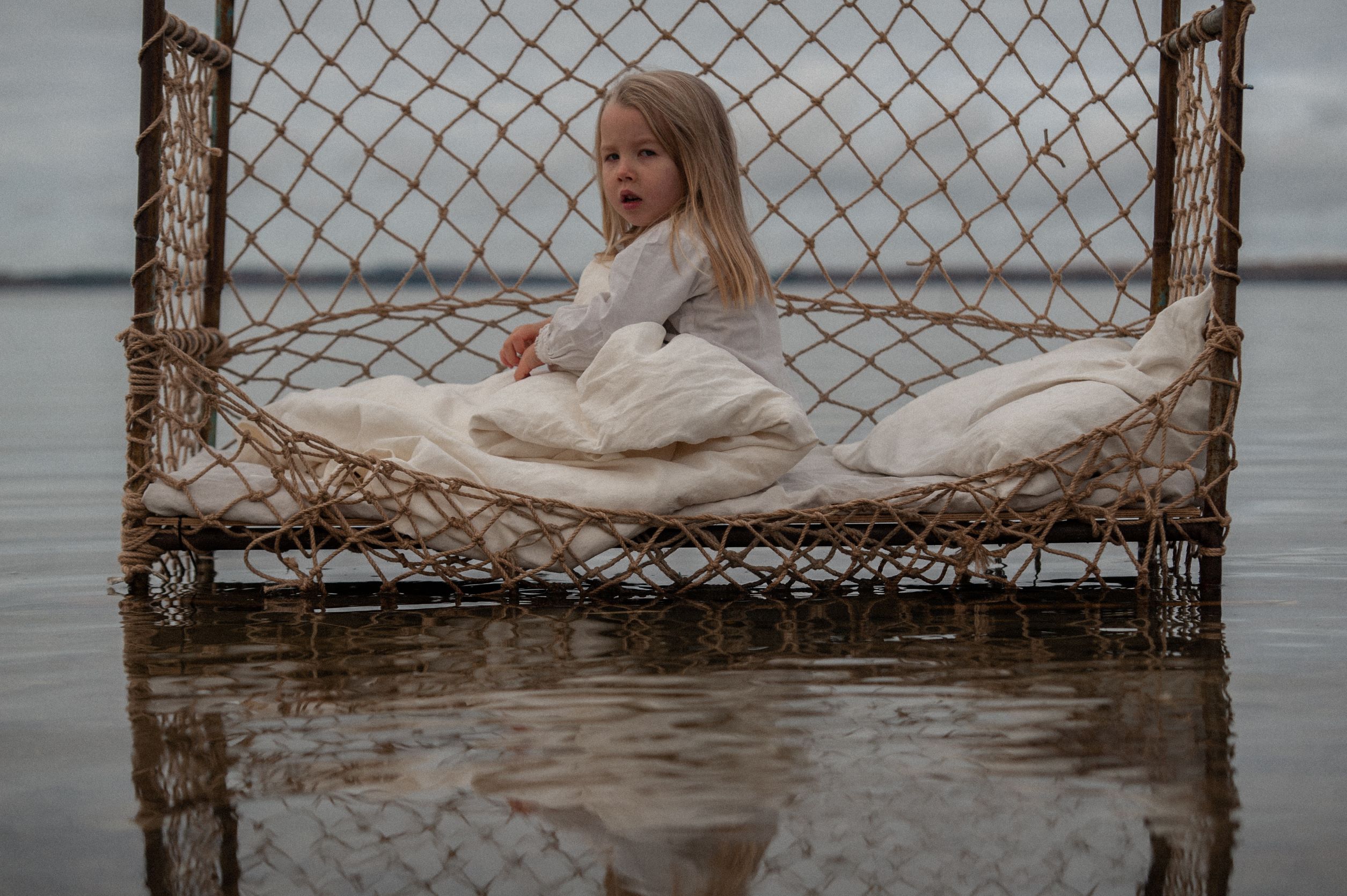 Linane voodipesu – Pisimähkmed