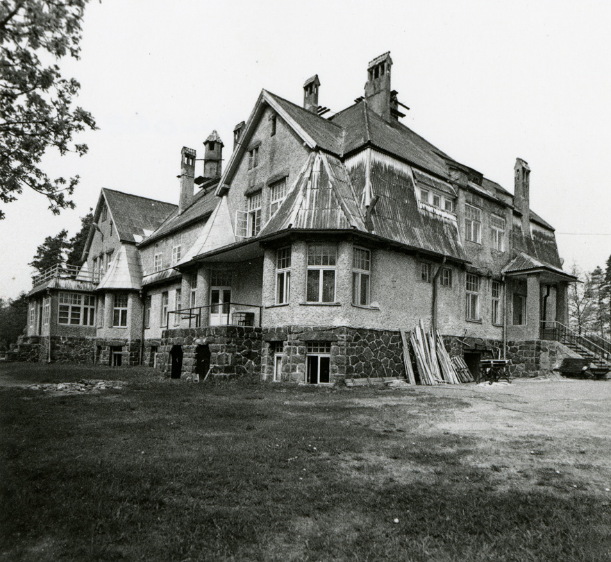 Ajalugu – Holdre loss