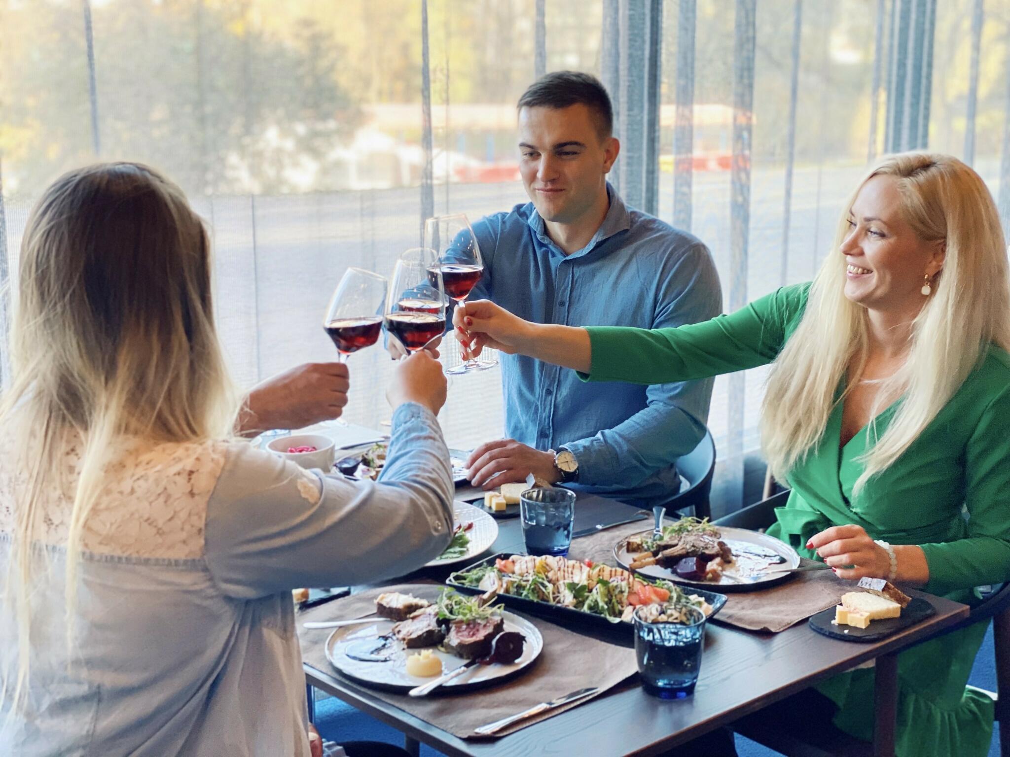 Lühipuhkus koos õhtusöögiga Tartu südalinnas