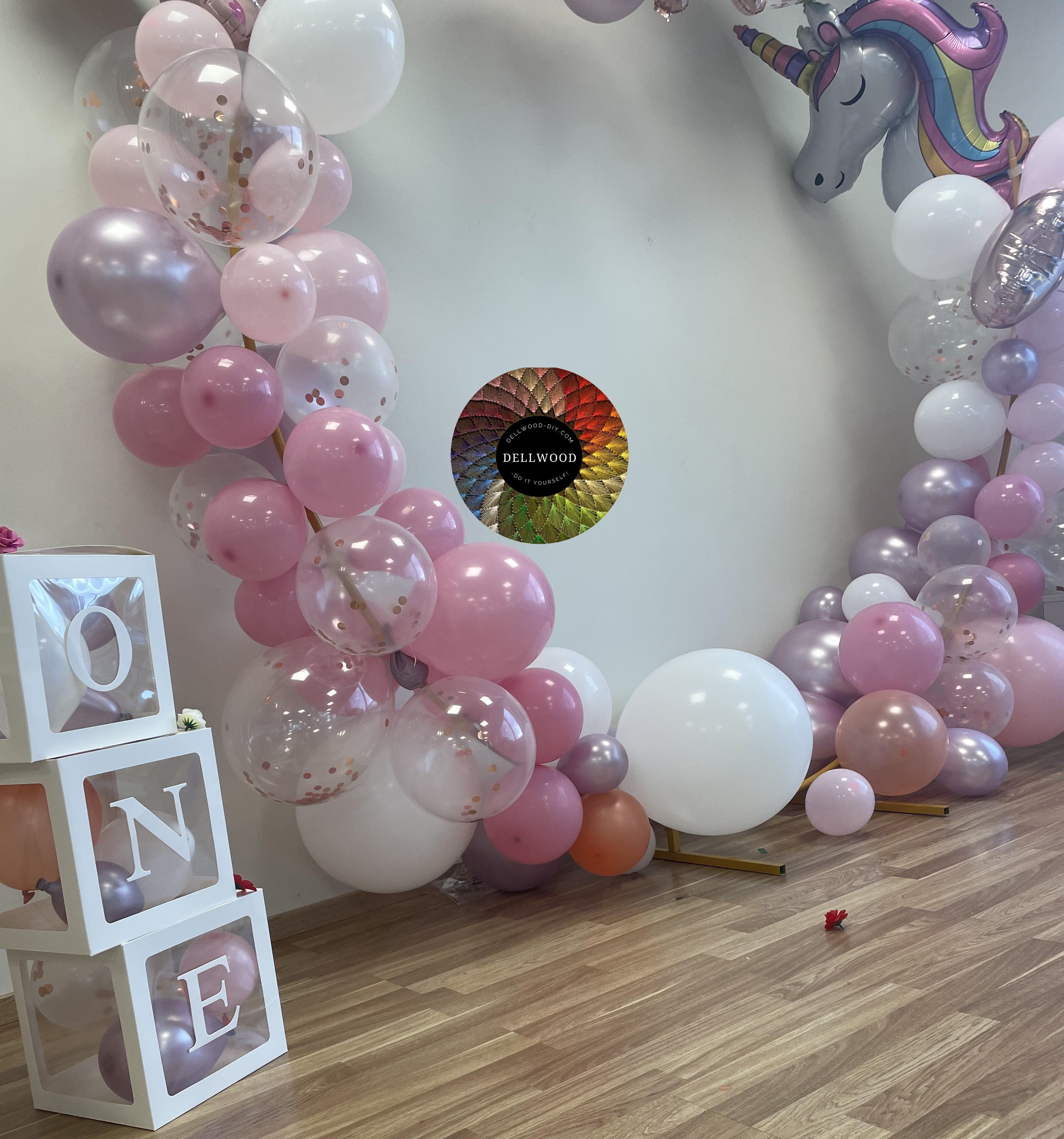 Balloon arch / party arch 2m (golden) | Party Supplies, String Art ...